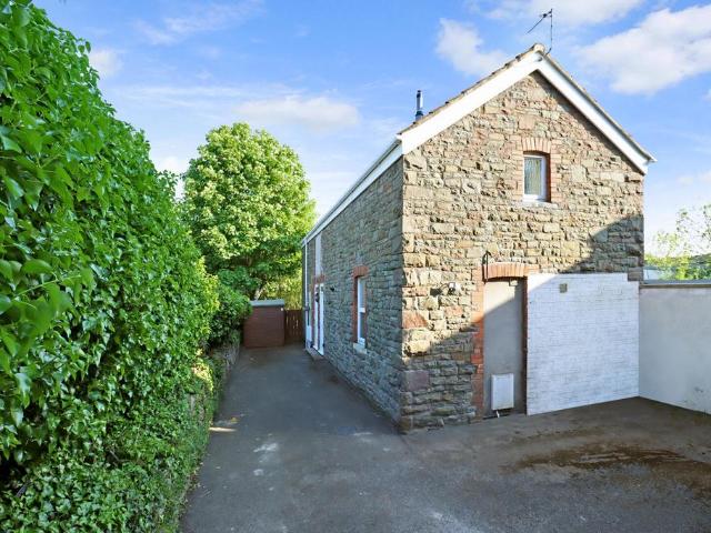 Old Street, Clevedon 1 bed flat to rent £1,050 pcm £242 pw