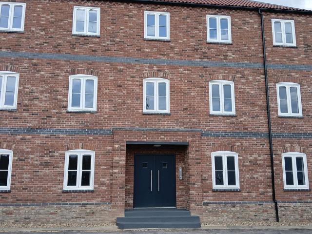 Old Sunway, King's Lynn PE30, 2 bed flat to rent, £925 pcm | PrimeLocation