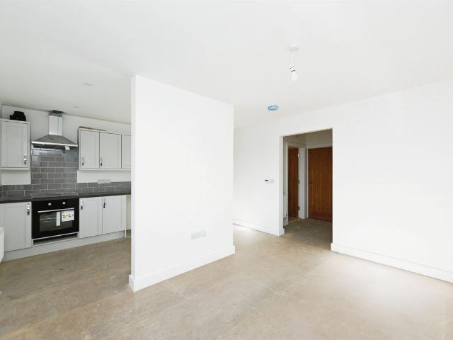 Old Sunway, King's Lynn PE30, 2 bed flat to rent, £925 pcm | PrimeLocation