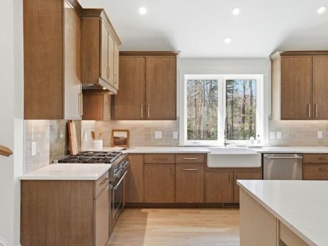 Old Pottery Ln, Norwell, Home For Sale