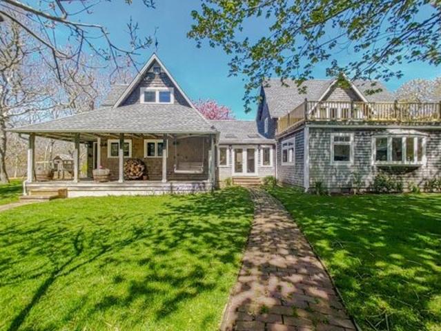 Old Pocha Rd, Edgartown, Home For Sale