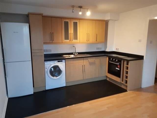 Old Port Close, Tipton DY4, 1 bed flat to rent, £695 pcm | PrimeLocation