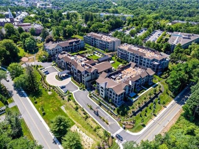 Old Post Rd Ph E, Condo For Sale