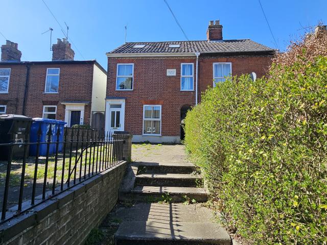 Old Palace Road