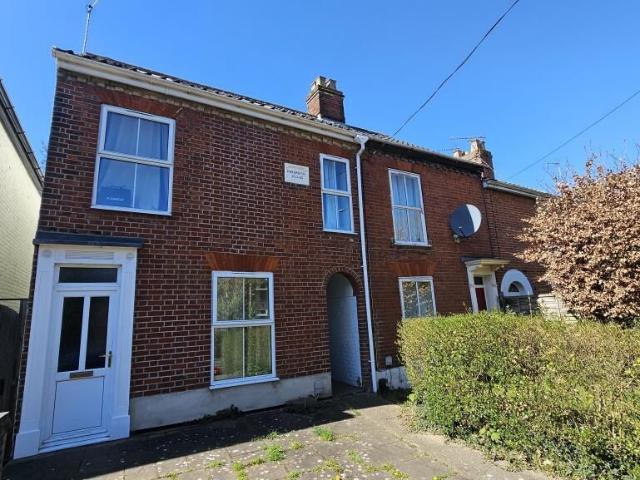 Old Palace Road, Norwich NR2, 5 bed end terrace house to rent, £2,000 pcm | PrimeLocation