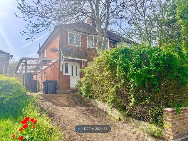 Old Park Avenue, Canterbury CT1, 4 bed semi detached house to rent, £1,595 pcm | PrimeLocation