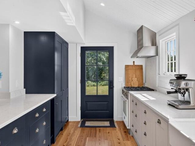 Old Queen Anne Rd, Chatham, Home For Sale