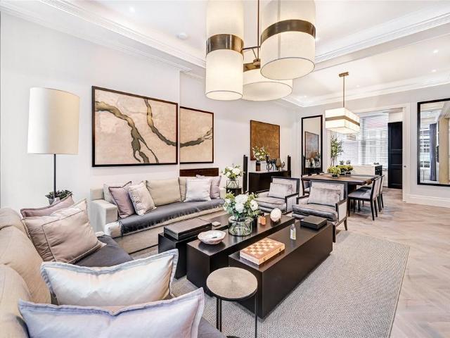Old Queen Street, London, London, SW1H 3 bed flat to rent £13,500 pcm £3,115 pw