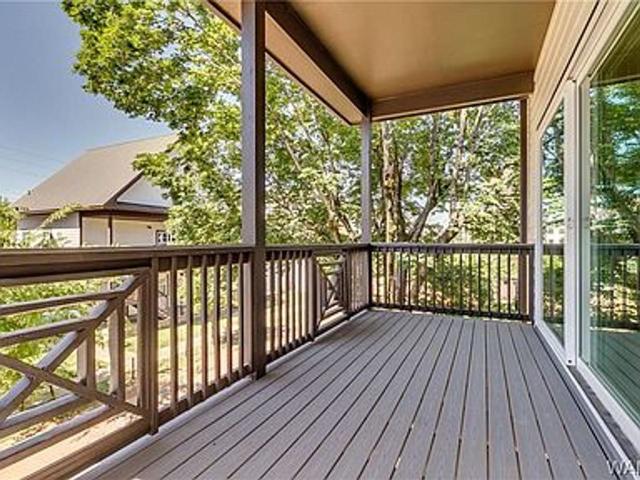 Old Row at Elmwood 1 Bedroom Apartment for Rent at 1004 Elmwood Dr, Tuscaloosa, AL 35401