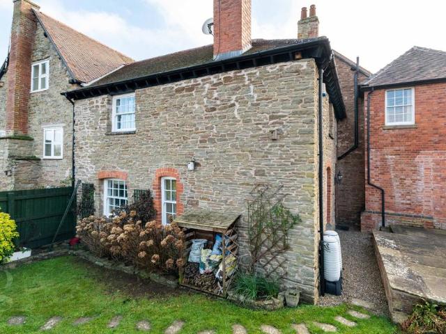 Old Road, Bromyard 3 bed cottage to rent £1,225 pcm £283 pw