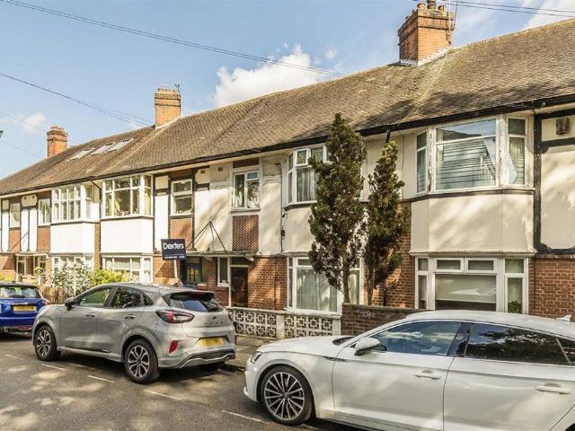 Old Road, London SE13 1 bed flat to rent £1,650 pcm £381 pw