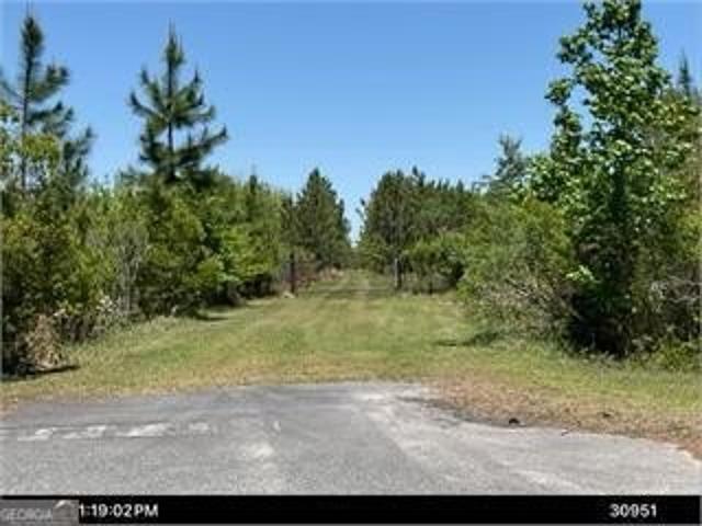 Old Red Bluff Trl, White Oak, GA 31568