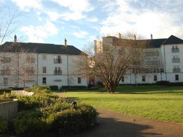 Old Watling Street, Canterbury CT1, 2 bed flat to rent, £1,400 pcm | PrimeLocation
