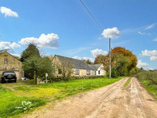 Old Walls Bungalow, Northleach, 5 Bedroom Bungalow