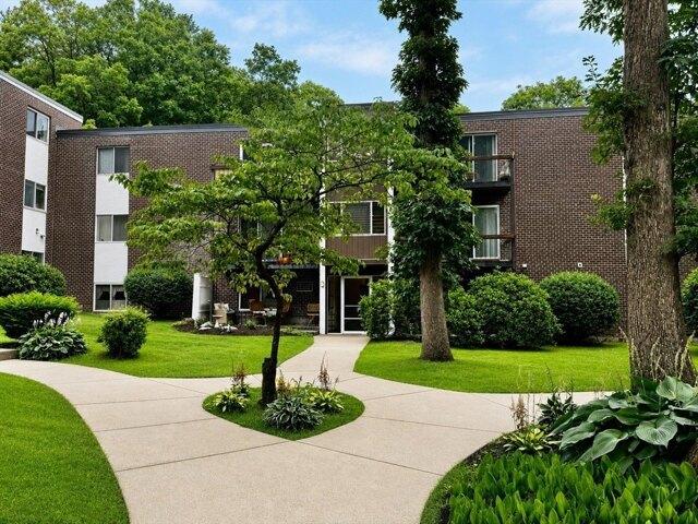 Old West Central St Apt C, Franklin, Condo For Sale