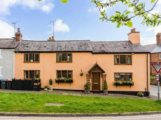 Old Wrexham Road, Chester, 4 Bedroom End