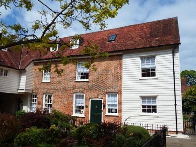 Old Town, The Grange, Stevenage, 3 Bedroom Semi detached