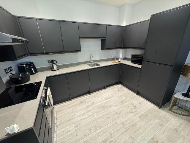 Old Town Hall TW18, 1 bed flat to rent, £1,500 pcm | PrimeLocation