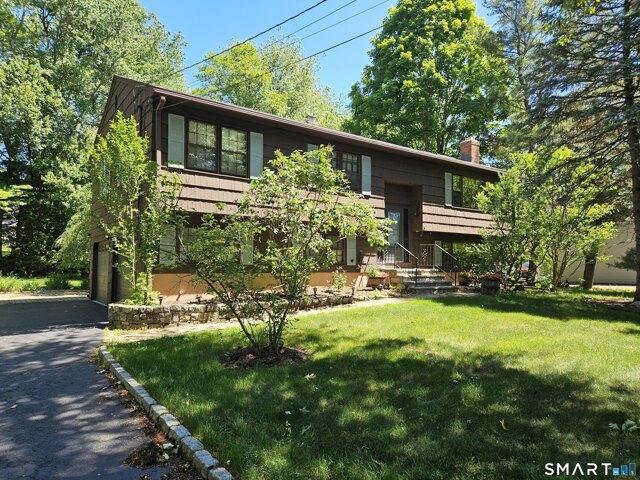 Old Town Rd, Trumbull, Home For Sale