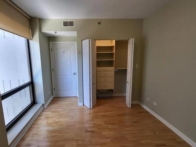 OLD TOWN ROOMMATE WANTED Sept 1st Lease – $1,800