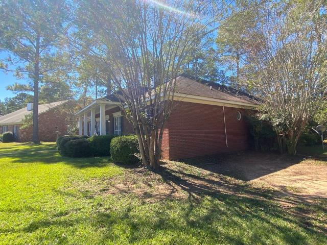 Old Towne Court 3 Bedroom Apartment for Rent at 3820 Old Towne Ct, Albany, GA 31721