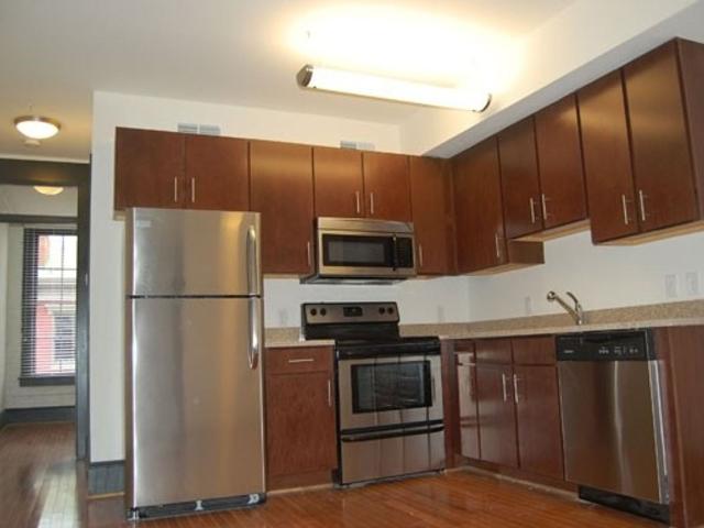Old Towne Flats 2 Bedroom Apartment for Rent at 230 N Sycamore St, Petersburg, VA 23803