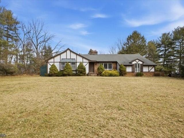 Old Turnpike Rd, Tewksbury Township, Home For Sale