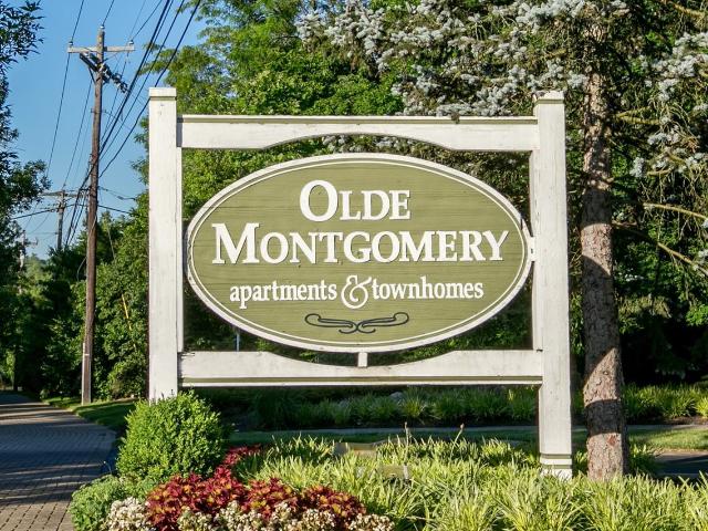 Olde Montgomery 2 Bedroom Apartment for Rent at 7950 Village Dr, Cincinnati, OH 45242