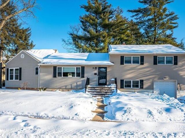 Olden Rd, Edison, Home For Sale