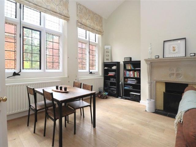 Oldfield Wood, Woking, Surrey, GU22