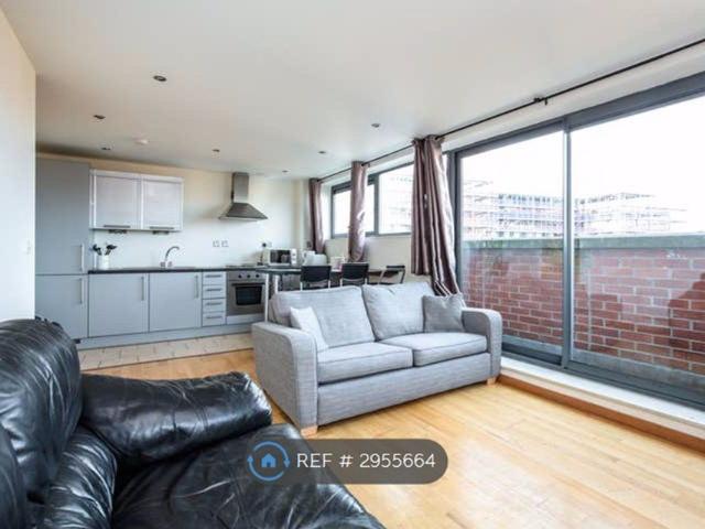 Oldham Street, Liverpool L1, 2 bed flat to rent, £1,195 pcm | PrimeLocation