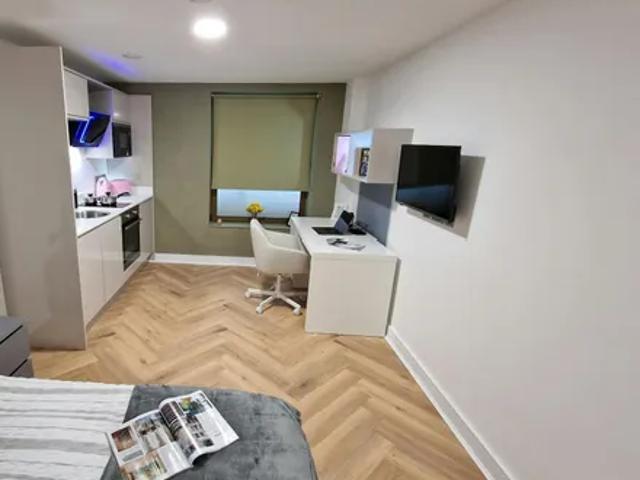 Oldham Place, Ropewalks, Liverpool, L1 2AD, United Kingdom | Room for rent #163380358 | Rentberry