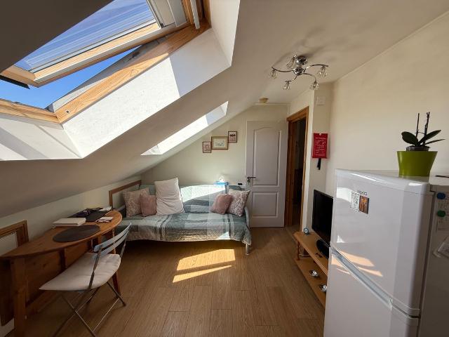 Oldhill Street, London N16, 1 bed flat to rent, £1,700 pcm | PrimeLocation