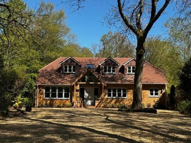 Oldhill Wood, Studham, 5 Bedroom Detached