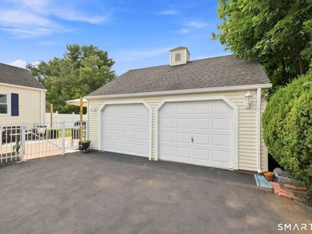 Oleary Dr, Manchester, Home For Sale