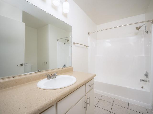 Oliva Apartments 1 Bedroom Apartment for Rent at 975 Boynton Ave, San Jose, CA 95117 Blackford