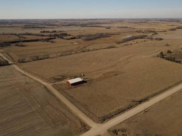 Olive Creek Rd, Hallam, NE 68368
