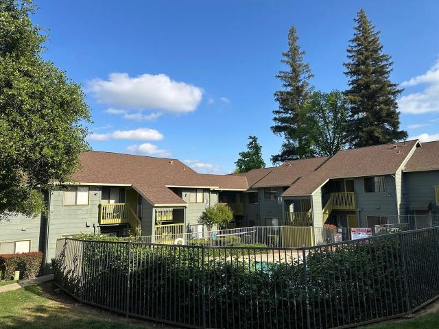 Olive Glen 1 Bedroom Apartment for Rent at 5915 Kenneth Ave, Carmichael, CA 95608
