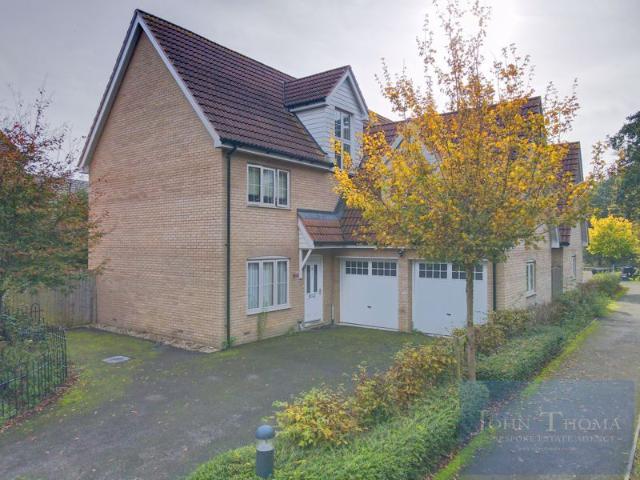 Olive Grove, Chigwell IG7, 6 bed detached house to rent, £3,800 pcm | PrimeLocation