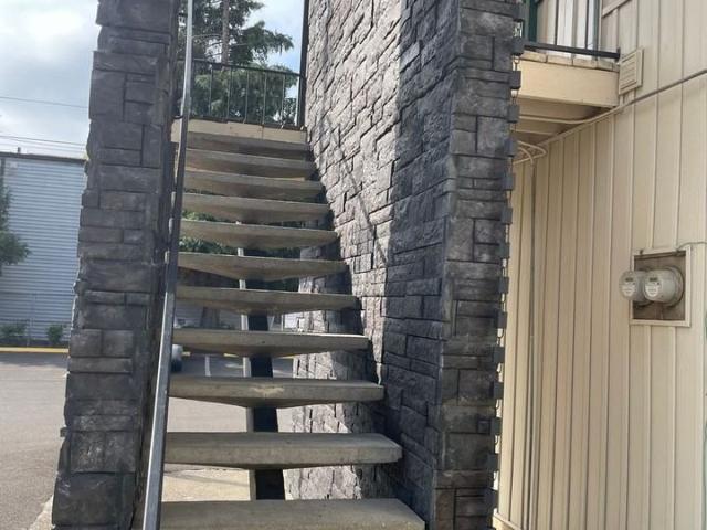 Olive Park Avenue Apartments Studio Apartment for Rent at 1729 Park Ave Ne, Salem, OR 97301 Lansing