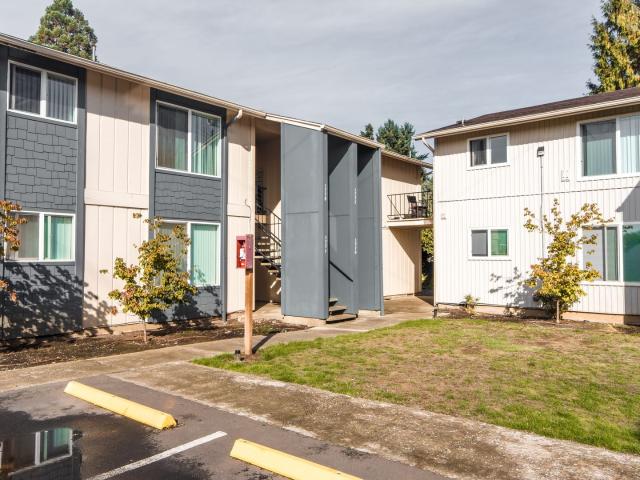Olive Park Avenue Apartments