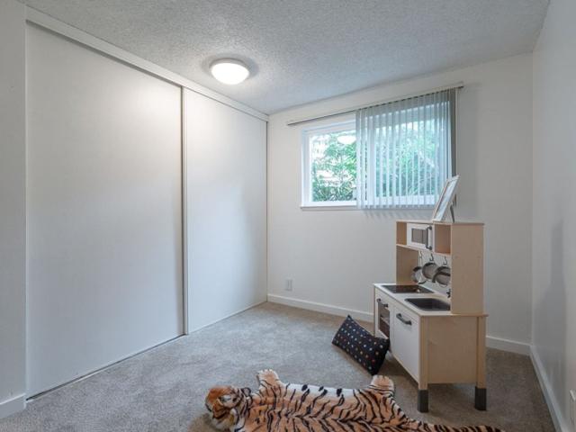Olive Park Avenue Apartments 2 Bedroom Apartment for Rent at 1729 Park Ave Ne, Salem, OR 97301 Lansing