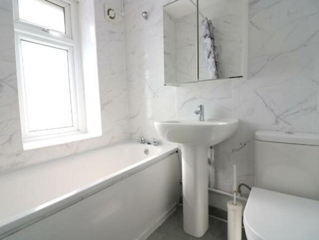 Olive Road, Ealing, London 5 bed house to rent £4,650 pcm £1,073 pw