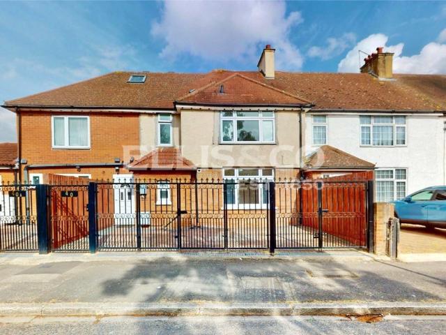 Olive Road, London W5, 5 bed shared accommodation to rent, £4,650 pcm | PrimeLocation