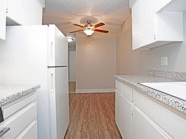 Olive Square 2 Bedroom Apartment for Rent at 8670 Fair Oaks Boulevard, Carmichael, CA 95608