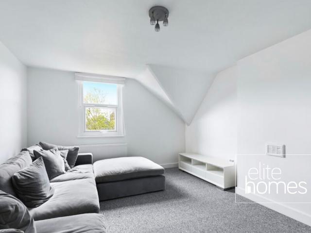 Oliver Grove, London SE25, 2 bed flat to rent, £1,800 pcm | PrimeLocation