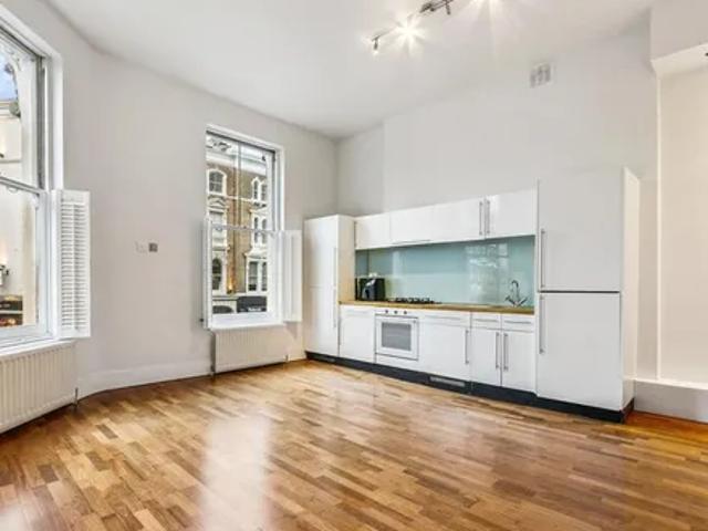 Oliver Fisher Solicitors, 87 Lancaster Road, London, W11 1QQ, United Kingdom | 2 bed apartment for rent #139333785 | Rentberry