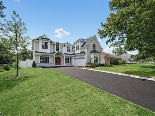 Oliver Rd, Paramus, Home For Sale