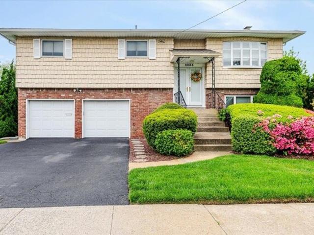 Oliver Way, Merrick, Home For Sale