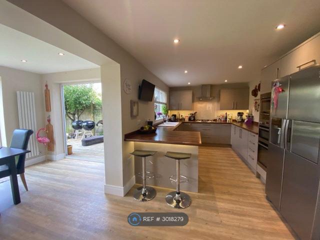 Oliver Whitby Road, Chichester PO19, 4 bed semi detached house to rent, £2,350 pcm | PrimeLocation